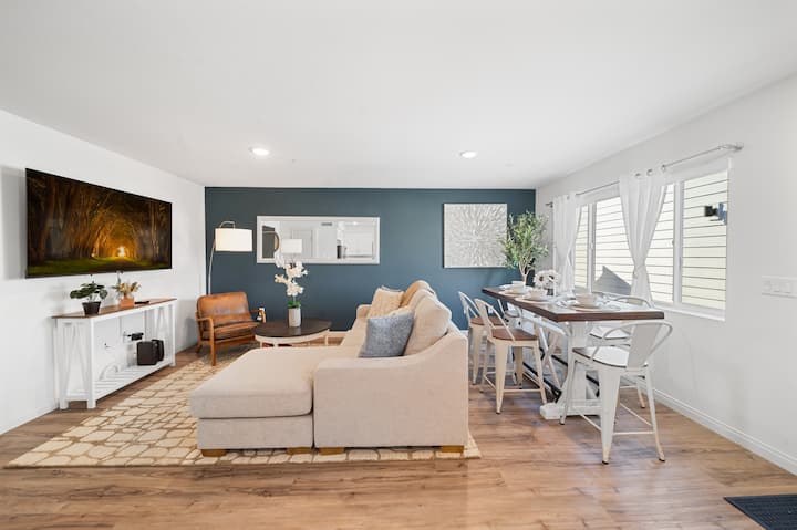 Pacific Breeze: Chic Family-friendly Penthouse - la Jolla Shores Beach, CA