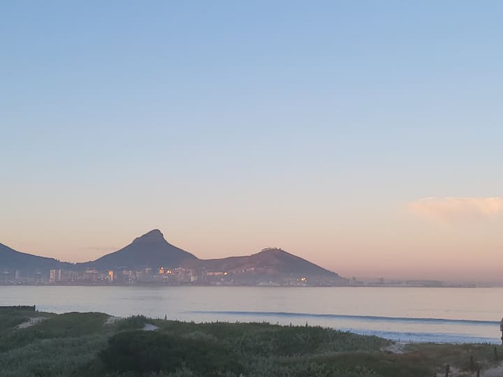 Neptune's Isle 105 - Le Cap