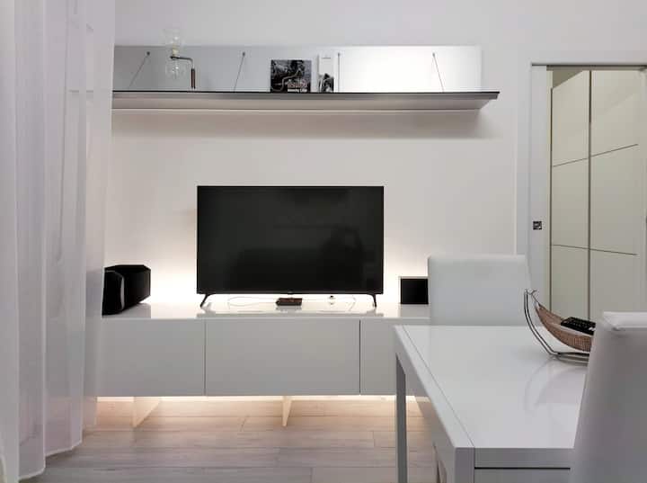Casa D’artista, Bilocale Attico Panoramico. - Scandicci