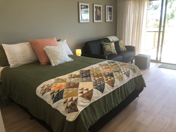 Firgrove Retreat - Dunkeld, Australia