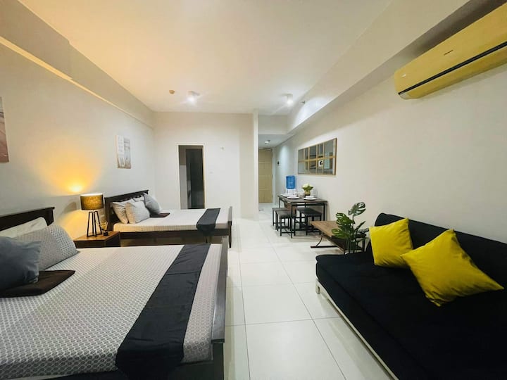 Cozy 1 Bedroom Beach Condo At Pico De Loro - Tuy