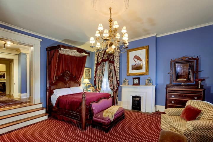Davis Room (Room 5) - Vicksburg, MS