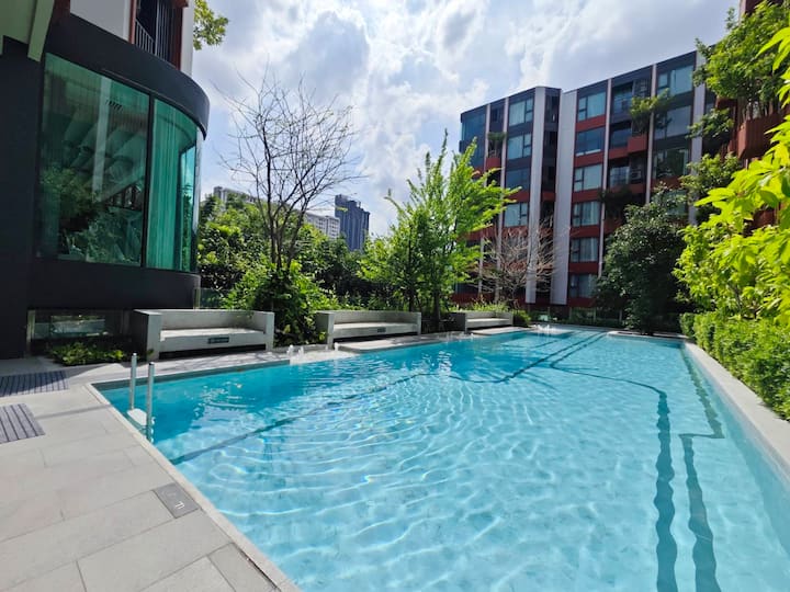 1br/the 3 Place Plaza/punnawithi Bts 450m/gym/pool - Phra Khanong