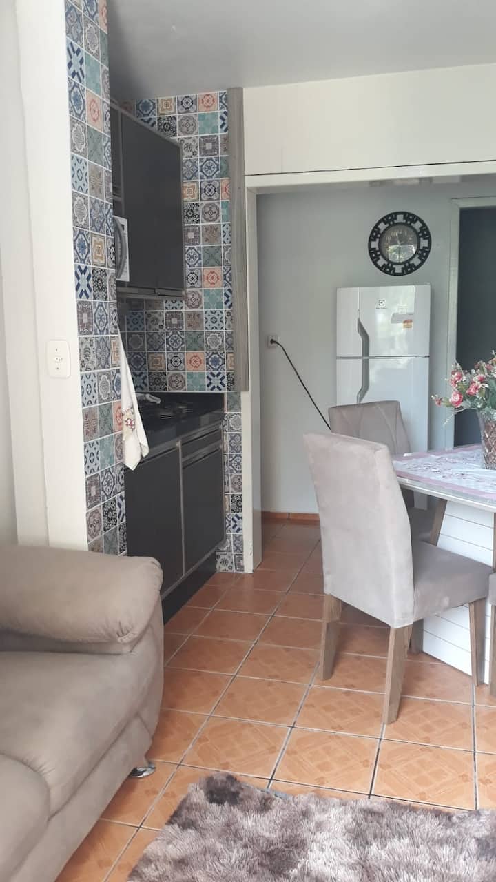 Kitnet C/2 Quartos 120 Mts Praia - Itapema