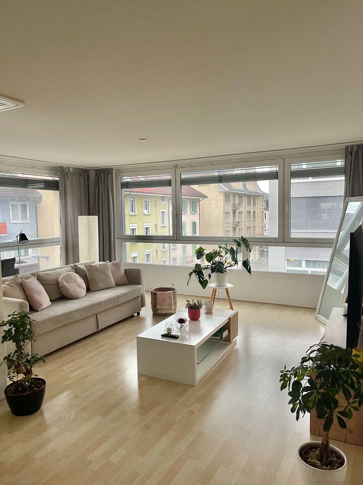 Dani And Niki's Apartment. - Biel/Bienne