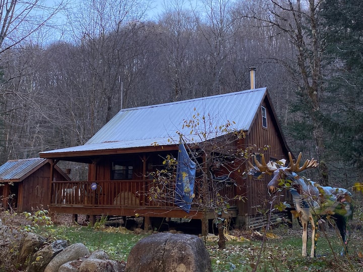 Stone's Camp On Stamford Stream - Bennington, VT