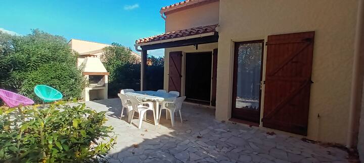 Villa Au Calme Avec Terrasse - Saint-Cyprien