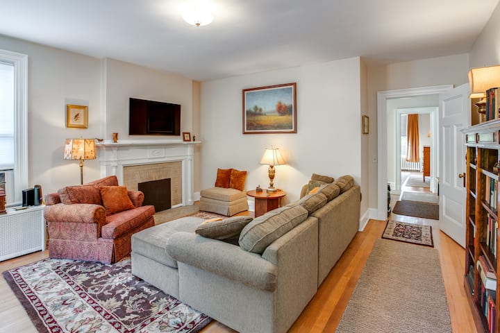 Light-filled Spacious 1 Bedroom - Rochester, NY