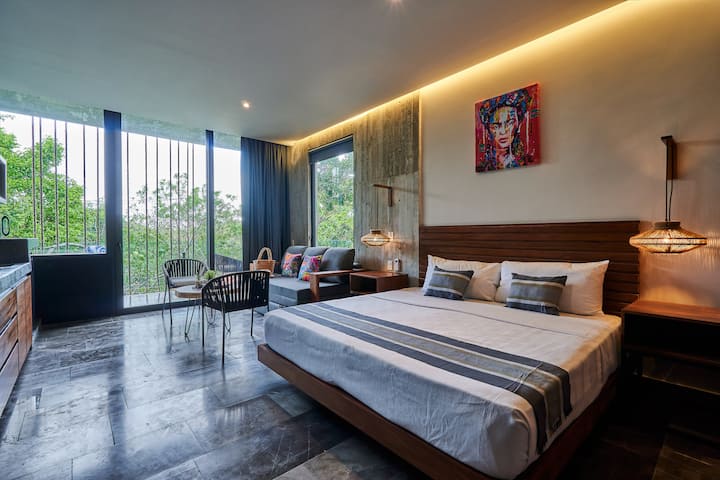 James Bond -Own Plunge Pool & Sauna & Beach Club - Paradise Beach