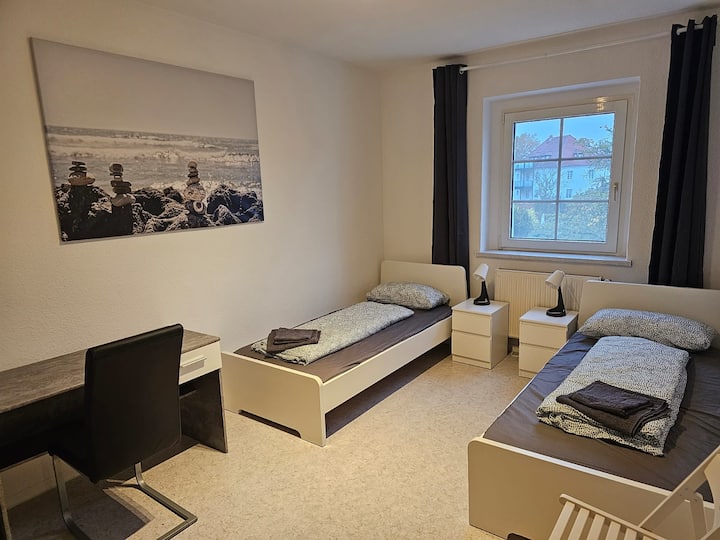 Leuna Bei Leipzig & Halle: 3schlafzimmer+küche+bad - Merseburg