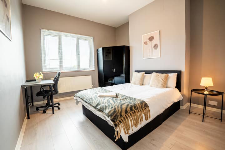 Cosy Flat In London- Free On-street Parking - Croydon, UK