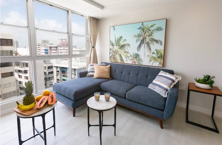 Great 1 Bedroom Apt In Condado Area W/pool - San Juan