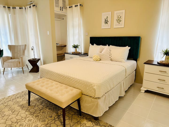 Falcon Sunset 2br- Free Airport Transportation - Montego Bay