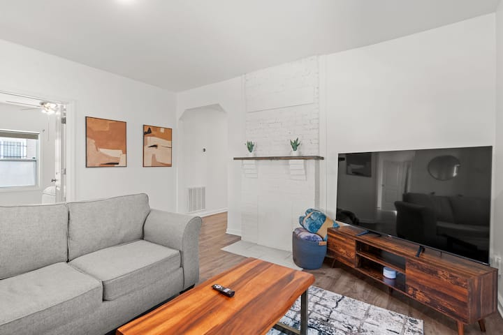 Recently Updated 3-bedroom Home - Nashville, TN