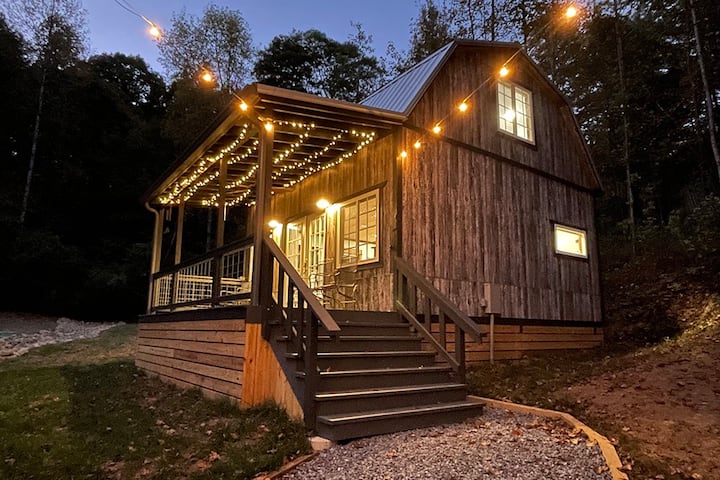 Hidden Cove Cabin: Nestled In Peaceful Wooded Cove - Chattanooga, TN