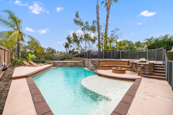 Pool View Home In Rolling Hills - Aliso Viejo, CA