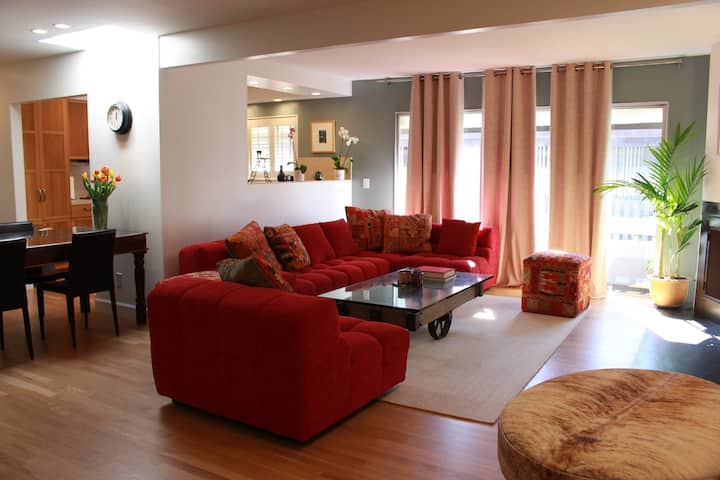 Peaceful Culver City Condo Near Town Center - Culver City, CA