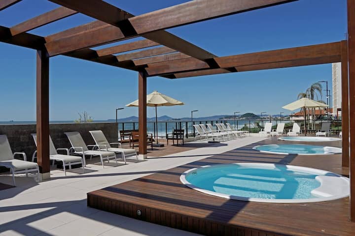 Pé Na Areia - Próx. Beto Carrero (Vila Açoriana) - Barra Velha