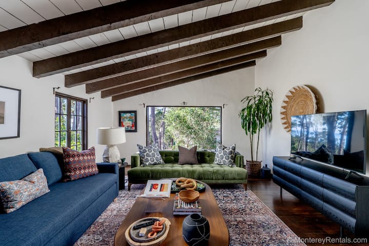 Casa Dolores - Monterey, CA