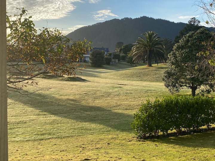 Relax On Kennedy Park - Tairua
