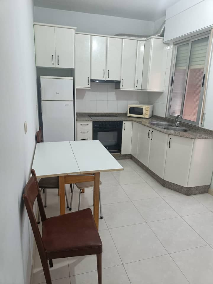 Piso Con Patio Interior - Bueu