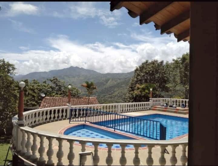 Finca Recreacional / Estadia - Girardota