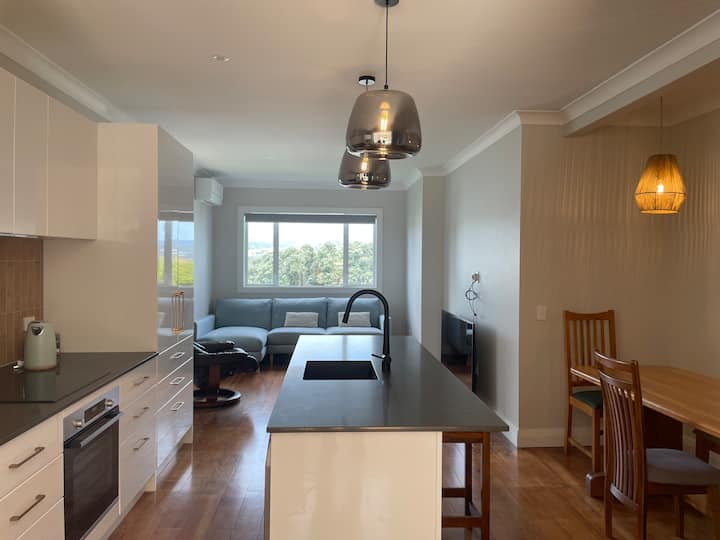 New Home With Views In Hataitai - Wellington