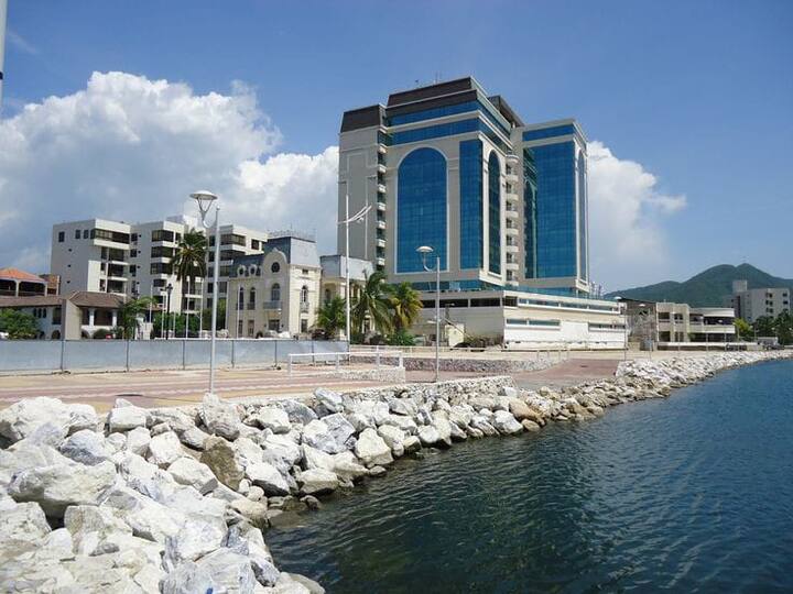 J.r Hotel - Santa Marta