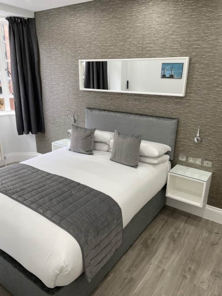 City Flat Near South Kensington Station - London, UK