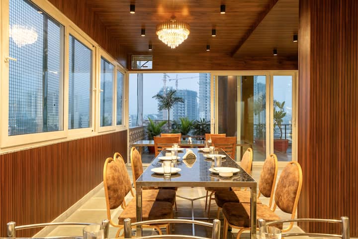 Terrace And Stays - 구르가온