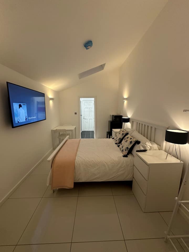 Newly Built Self-contained Annex - Weymouth
