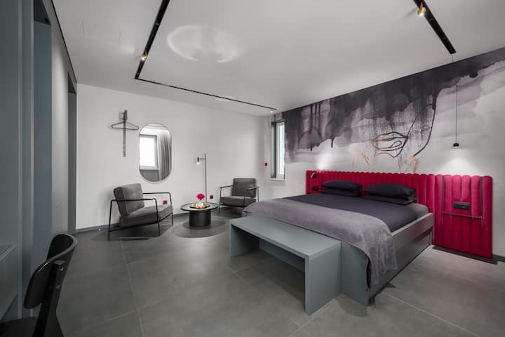Hotnest In Eagle's Nest - Lubiana