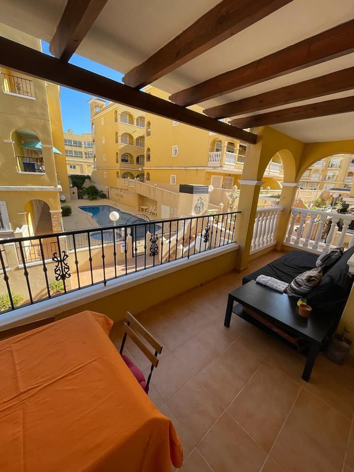 Casa Amarela Guesthouse, Algorfa - Algorfa