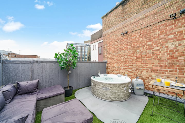 London Studio W/ Rooftop Terrace - London