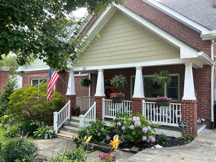 Fantastic Falls Church City - Falls Church, VA
