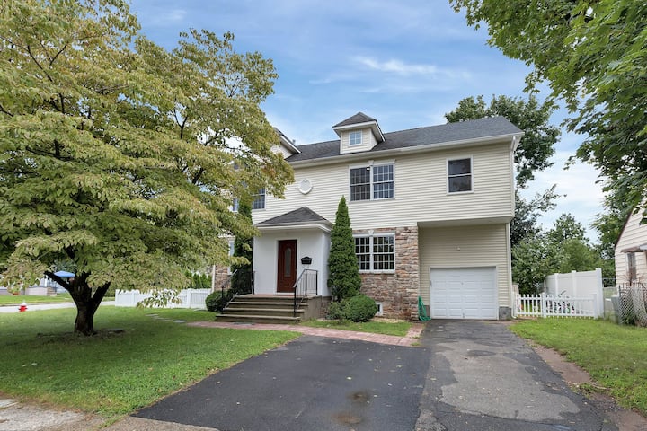 Elegant Colonial House - Rockland County, NY