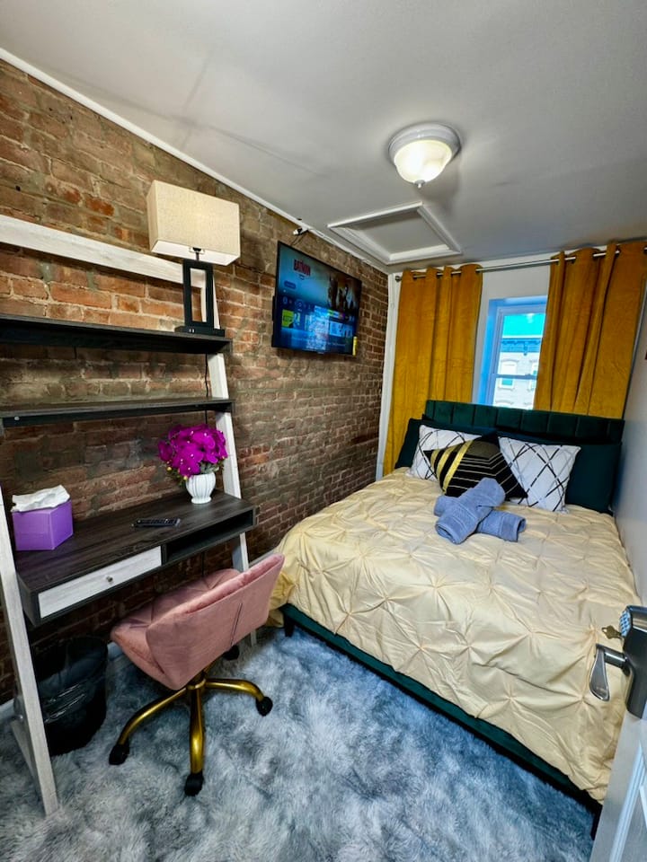 Hotel-style– No Host, Professionally Managed Id289 - New Jersey