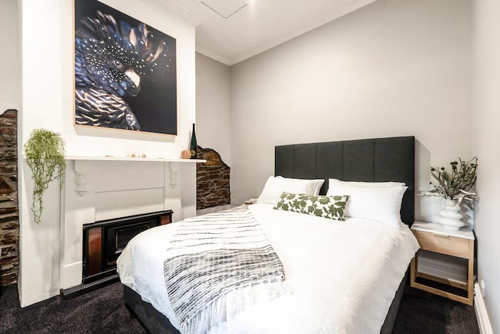 Angaston Blue-stone Stay - Barossa Valley - Angaston