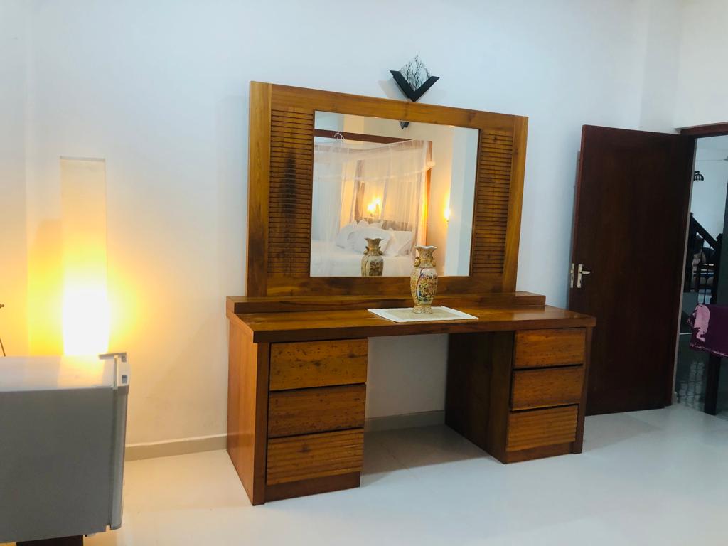 Lotus Residence : un havre de paix au bord de la piscine - Maisons à ...