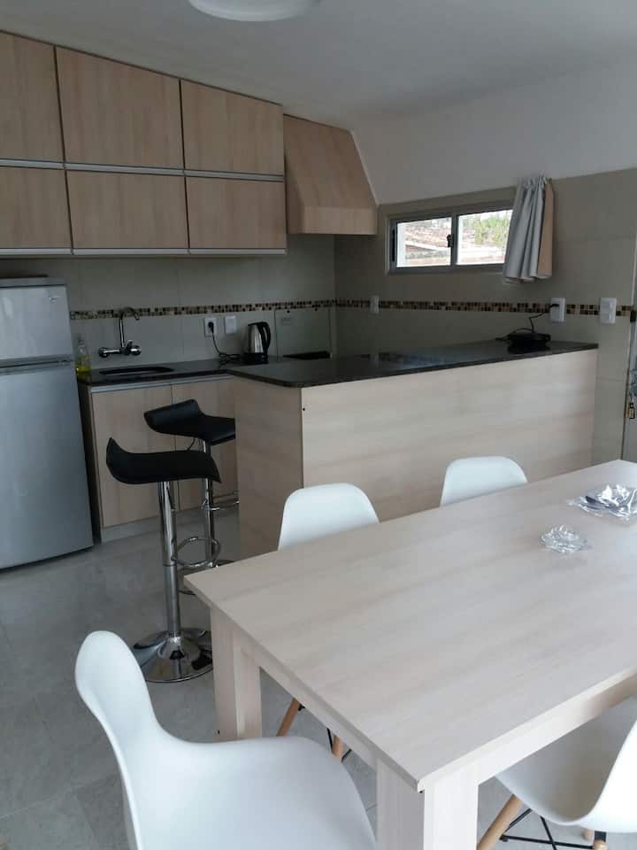 Casa Céntrica En Calle Tranquila - La Paloma