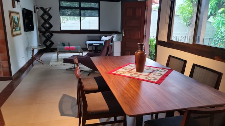 Pampulha: Pisc Aquecida, Ar Condic. E áRea Gourmet - Belo Horizonte
