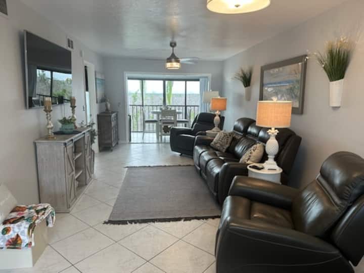 Fort Myers Beach Escape - Fort Myers Beach, FL