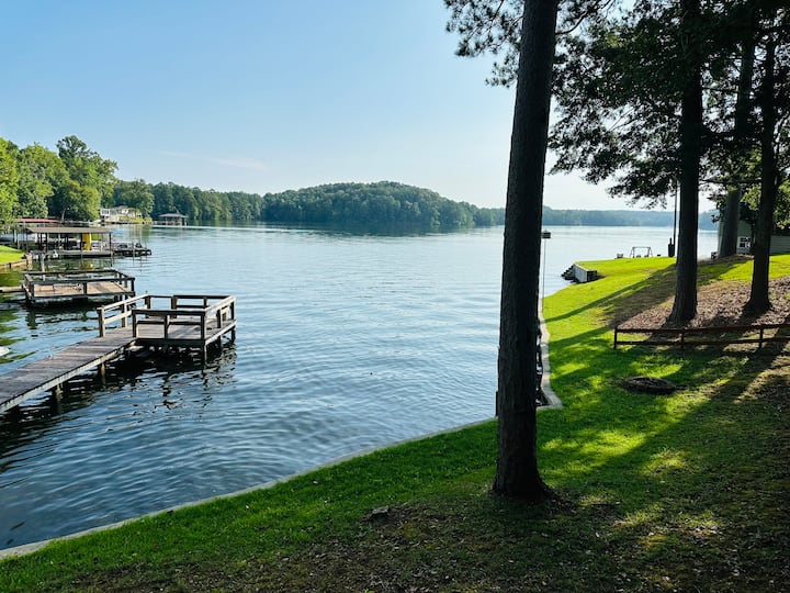 Lake Cottage - Lake Martin, AL