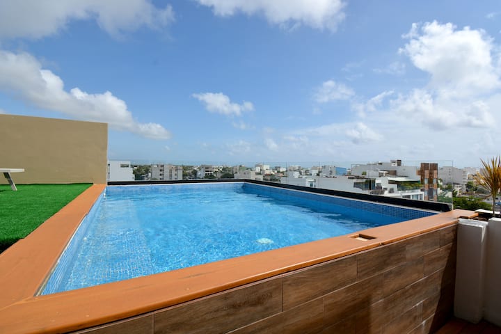 1br Apt W/roof-terrace Nr The Beach - Playa del Carmen