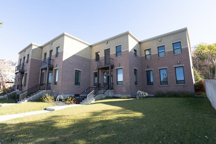 Two Spacious Row Homes Near Downtown Slc! - Salt Lake City, UT
