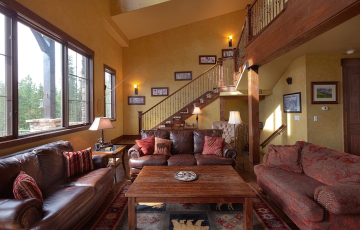 Gorgeous 4br/4ba Townhome - Great Price! - Fraser, CO
