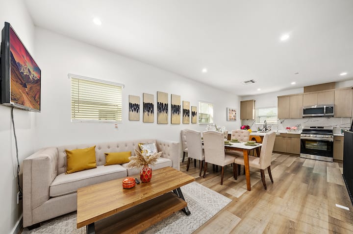 Brand New House 4br+4ba In Los Angeles+ Parking - Los Angeles