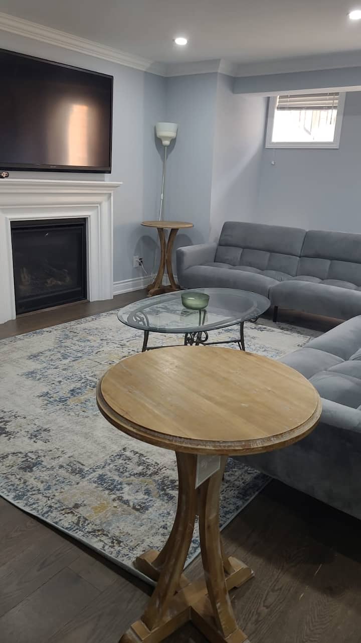 All In One Studio Living - Oakville