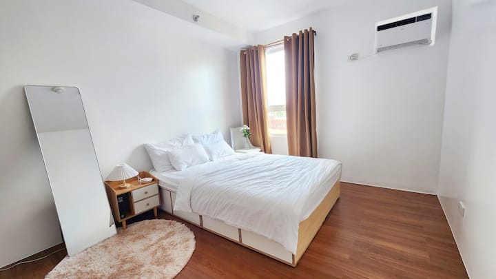 Lamirese Lovely Spacious 1-bedroom - Wifi + Pool - Pasig