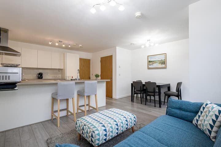 Super Manchester 2bed Home W/free Parking & Garden - 